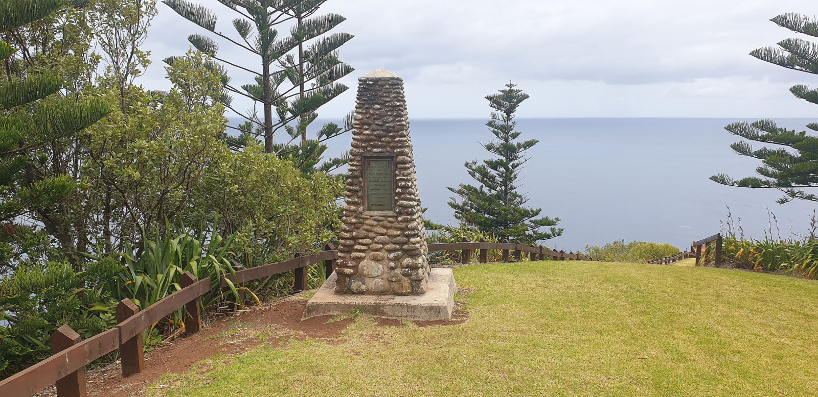 Captain Cook Lookout | Birdingplaces